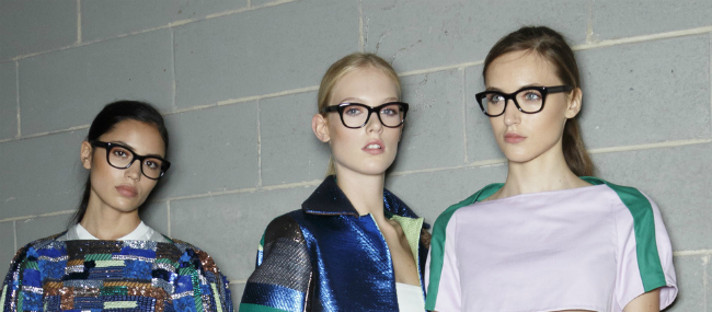 6 Quick and Easy Ways to Refresh Your Look at Work